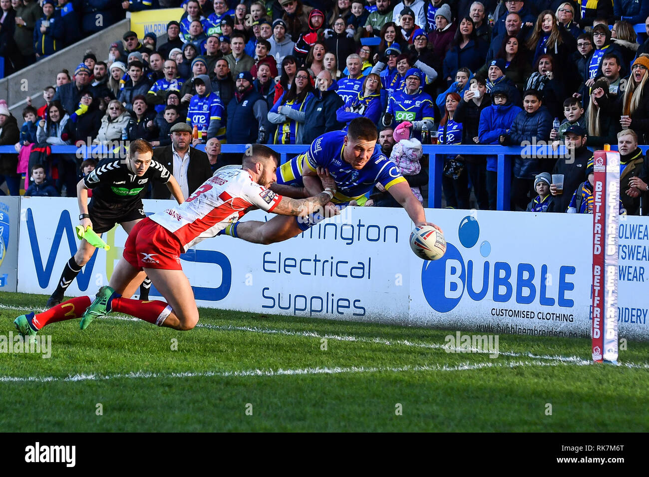 9th February 2019 , Halliwell Jones Stadium, Warrington, England ...
