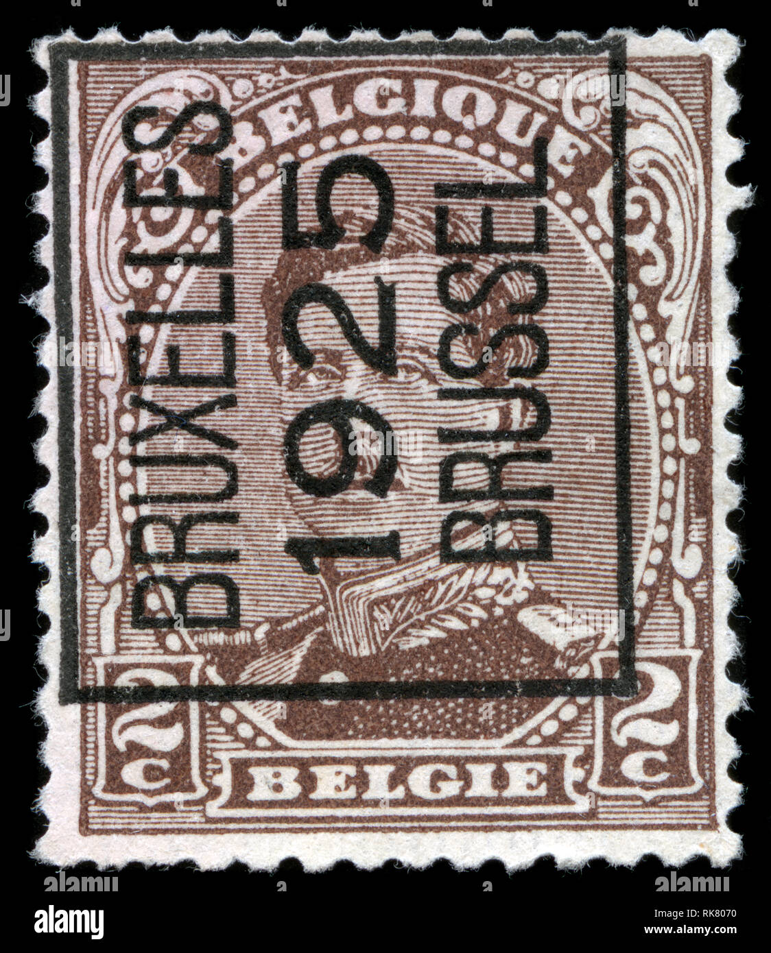 Postage stamp from Belgium in the King Albert I Small series issued in ...