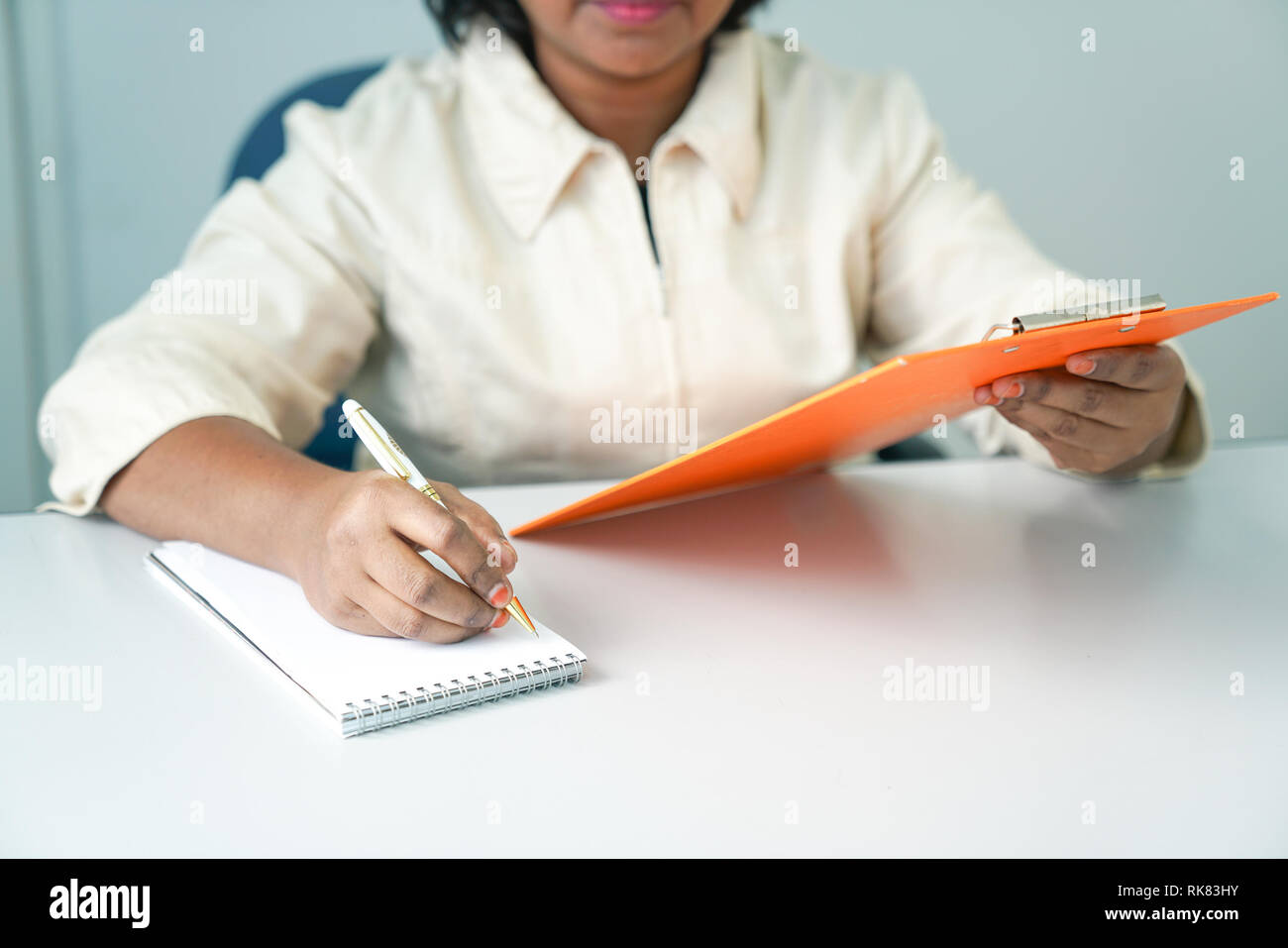 Police interview room hi-res stock photography and images - Alamy