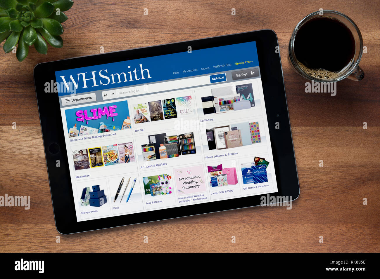 Wh house logo hi-res stock photography and images - Alamy