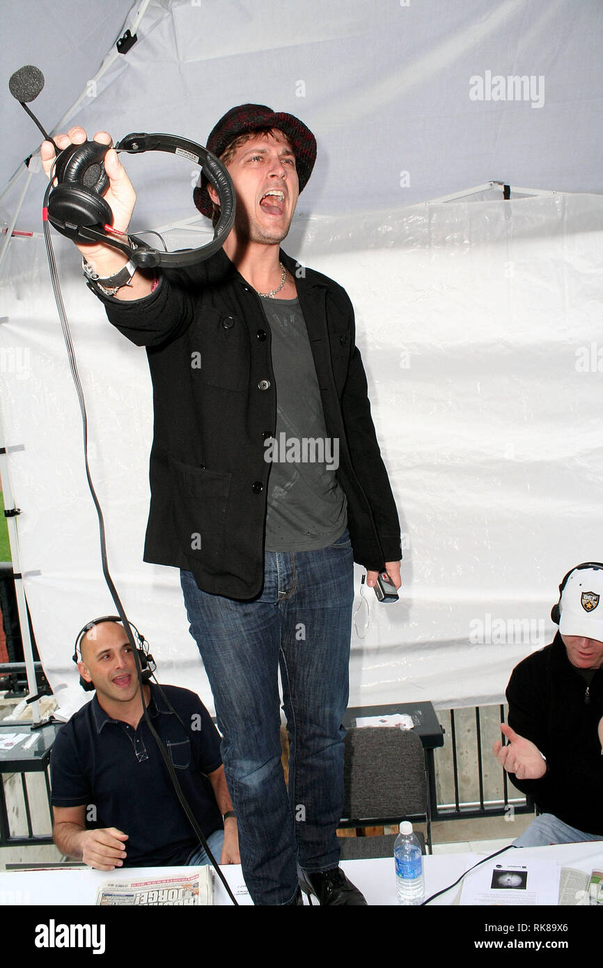New York, USA. 02 May, 2009. Musician, Rob Thomas, on air, with, WFAN ...