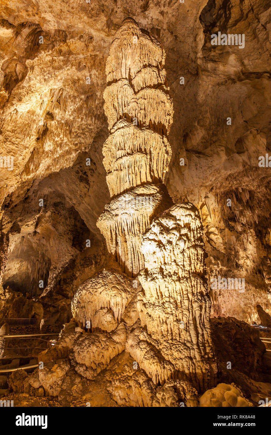 View in the caves at Carlsbad Caverns National Park, New Mexico, a well ...