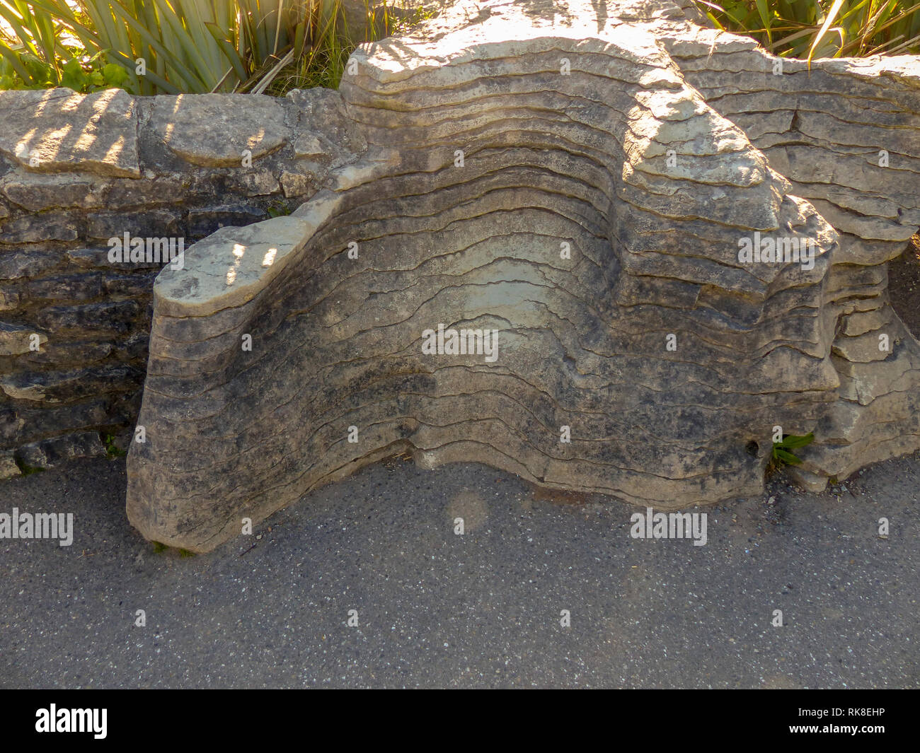 White Limestone Rock Formations And Fine Sandy Beach At Cathedral Cove ...
