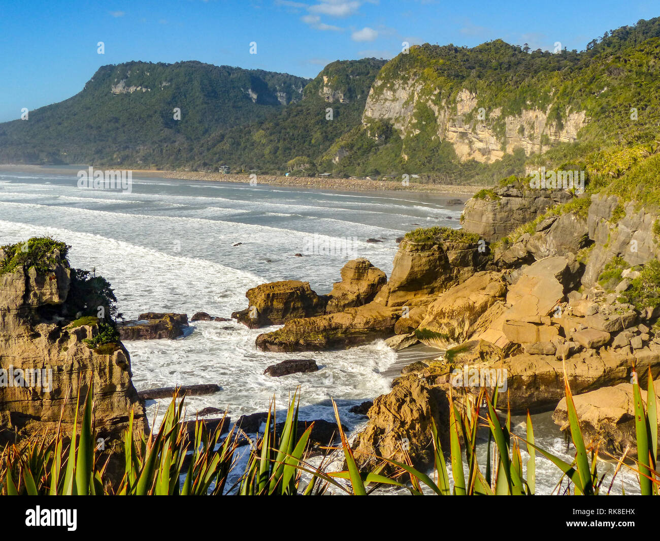 White Limestone Rock Formations And Fine Sandy Beach At Cathedral Cove ...