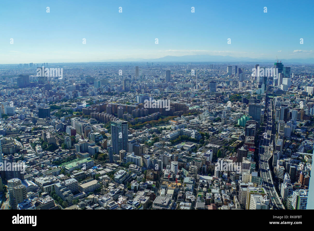 Tokyo cityscapes hi-res stock photography and images - Alamy