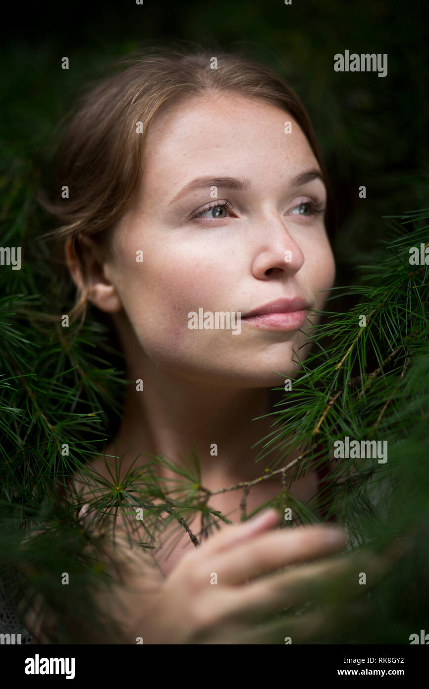 Girl in trees hi-res stock photography and images - Alamy