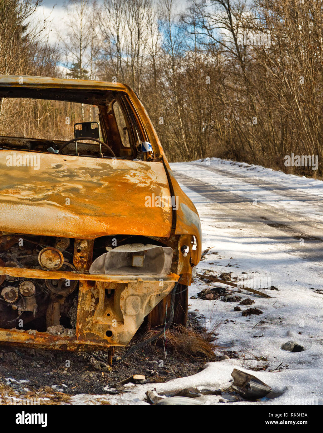 Car fire road hi-res stock photography and images - Alamy