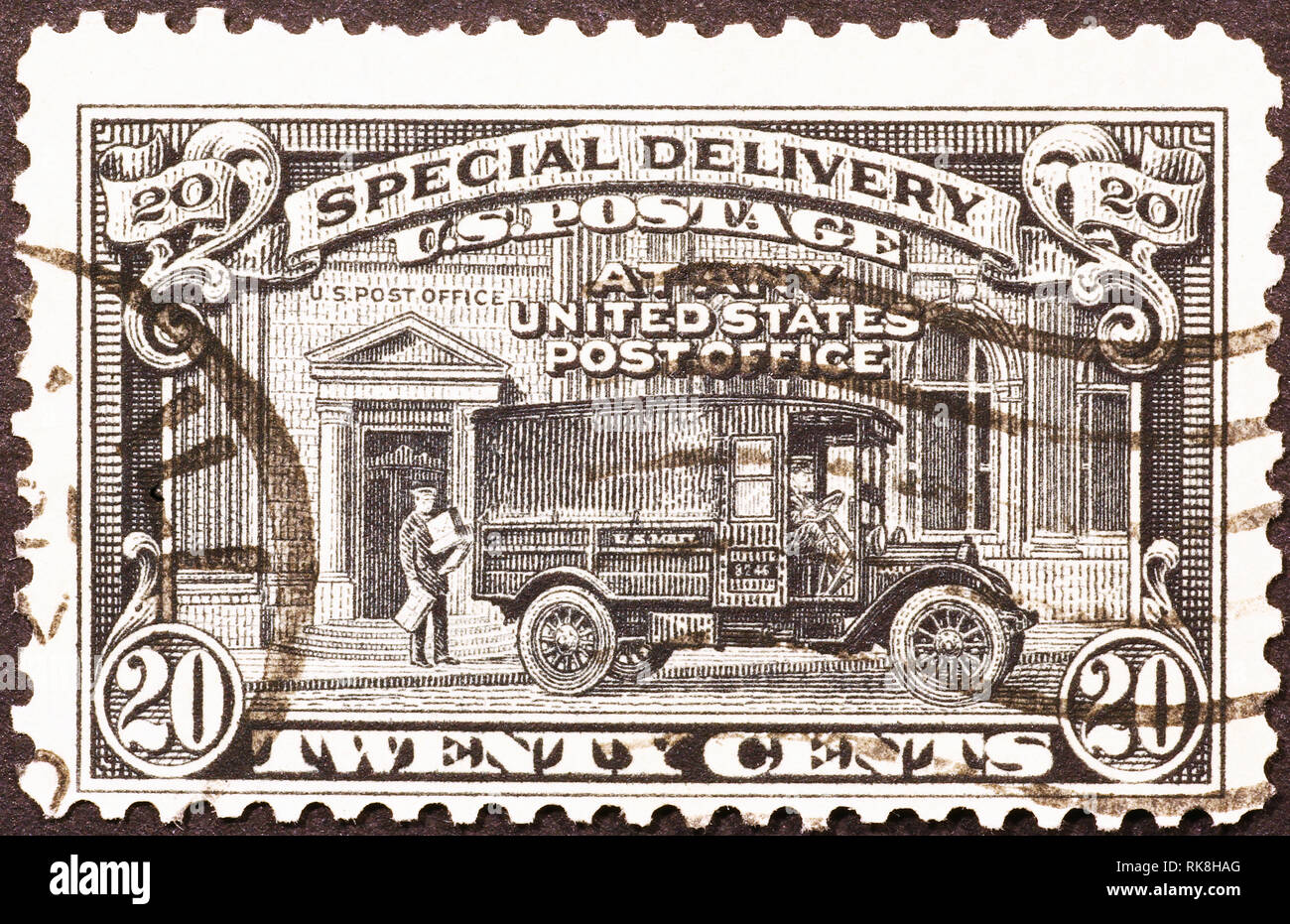 Mail truck hi-res stock photography and images - Alamy