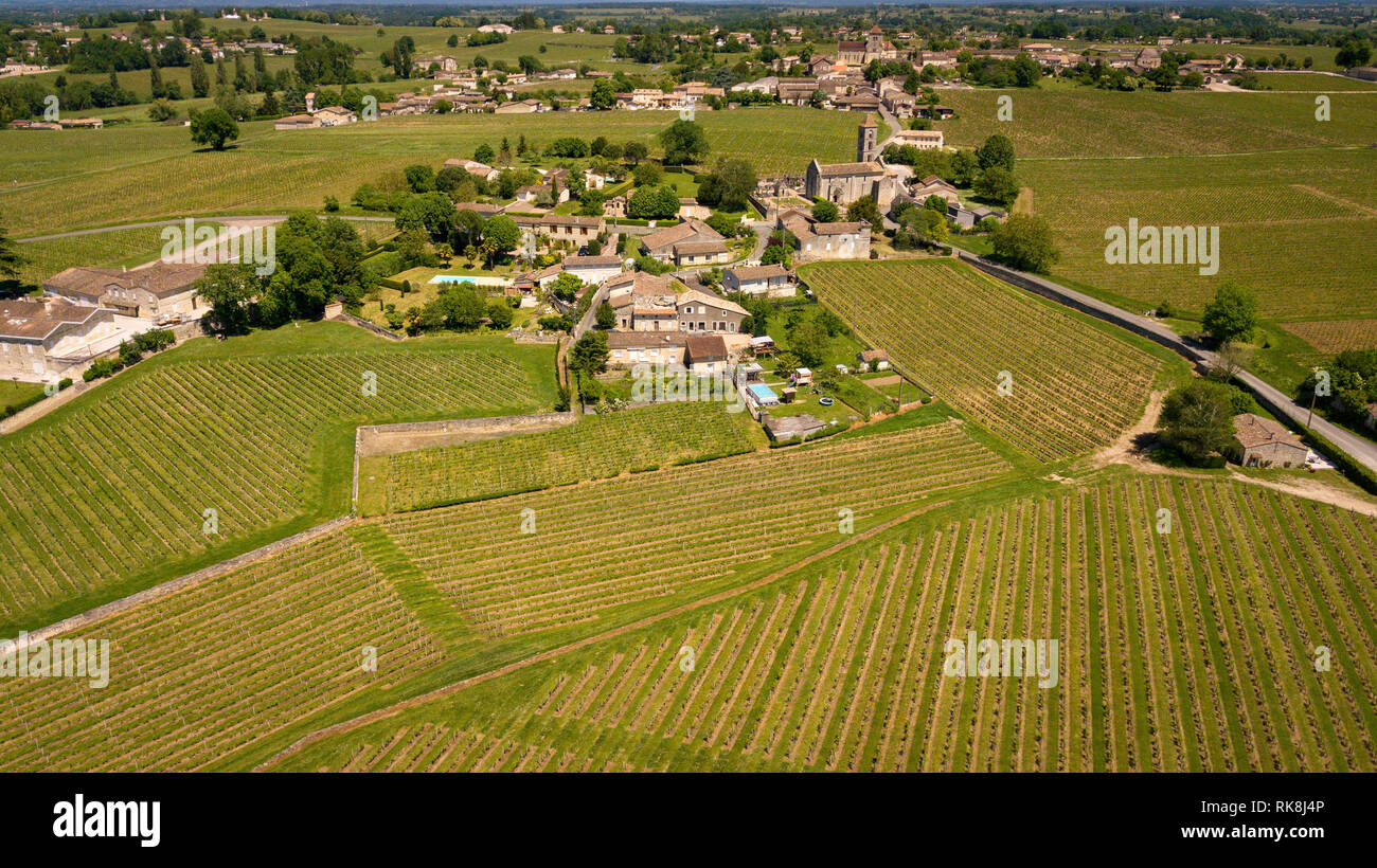 Aerial view Montagne Saint-Emilion, Aquitaine, France, Bordeaux ...
