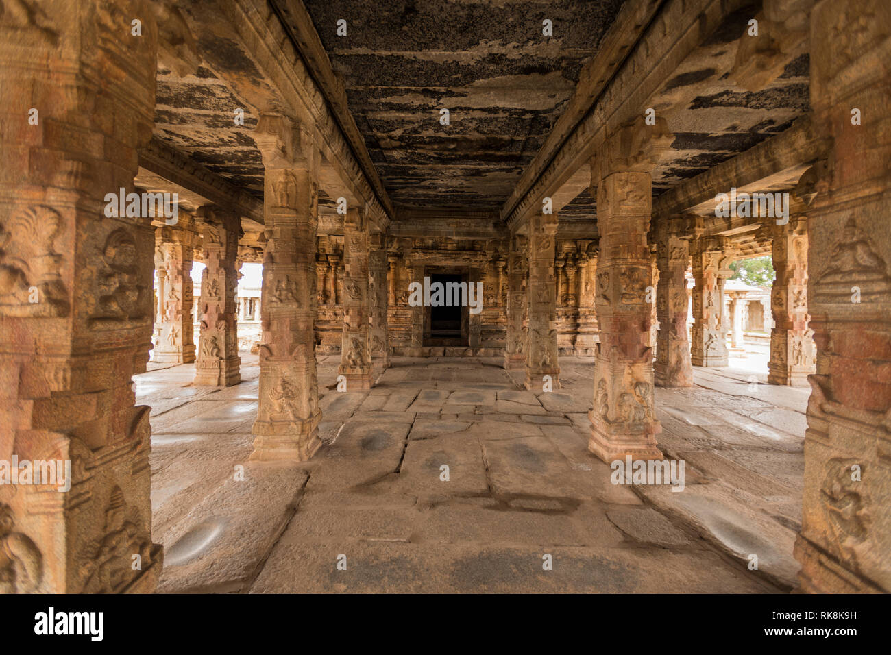 Achyuta deva raya temple hi-res stock photography and images - Alamy