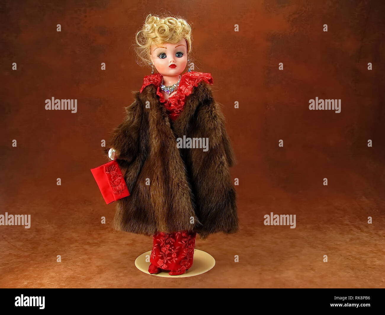 Vintage Collectible Madame Alexander Taffeta Romance Cissy Doll Stock ... Vintage Collectible Madame Alexander Taffeta Romance Cissy Doll Stock ...