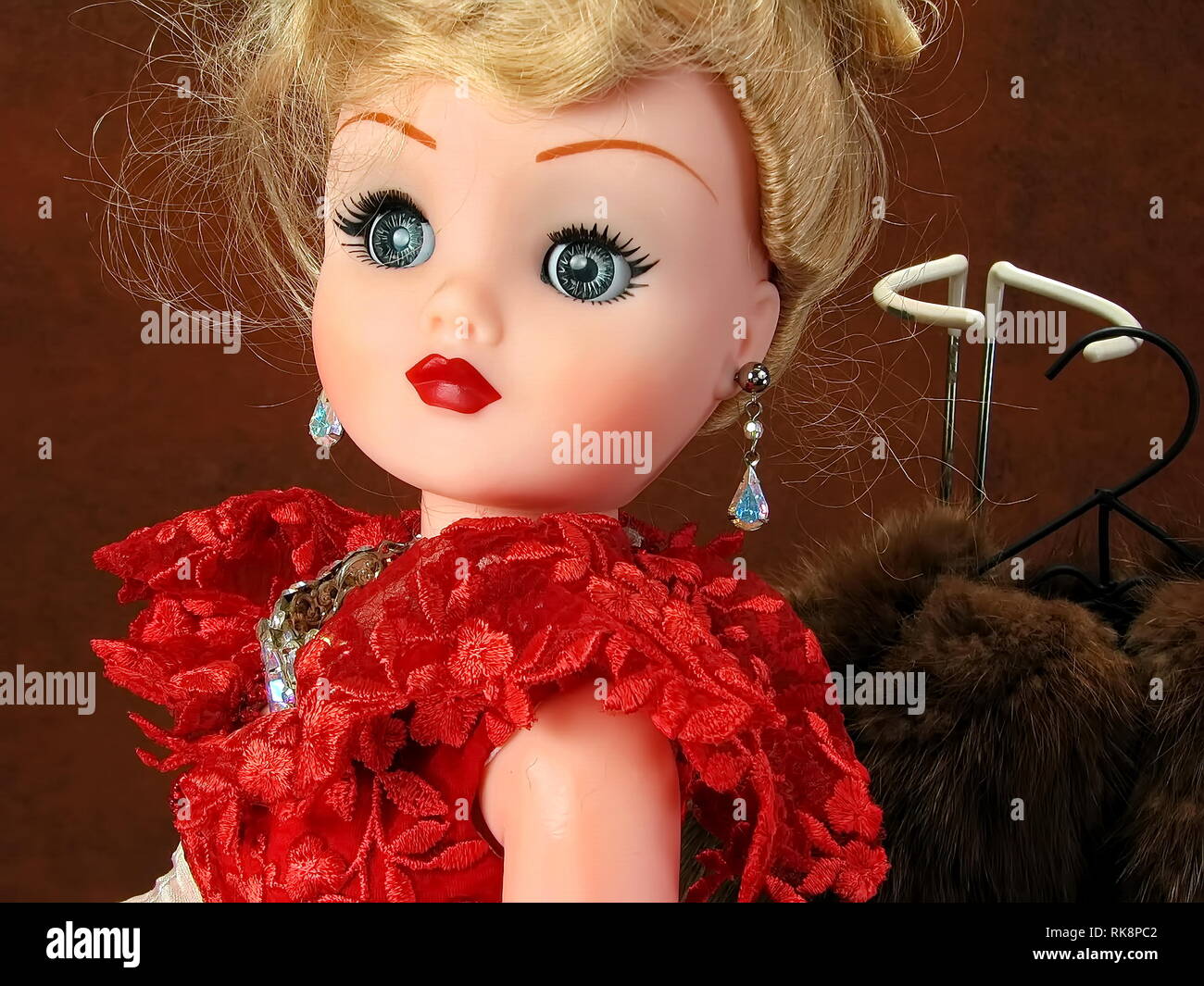 Vintage Collectible Madame Alexander Taffeta Romance Cissy Doll Stock ... Vintage Collectible Madame Alexander Taffeta Romance Cissy Doll Stock ...