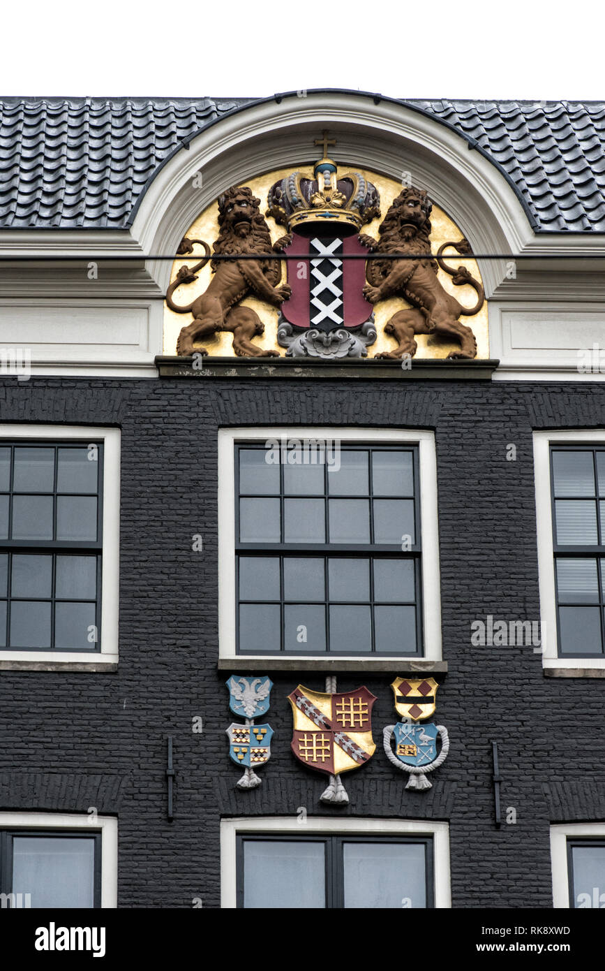 Coat of arms of Amsterdam on the facade of the house in Amsterdam ...