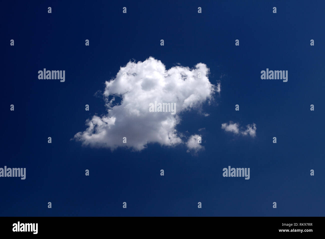 Strong cloud formation hi-res stock photography and images - Alamy