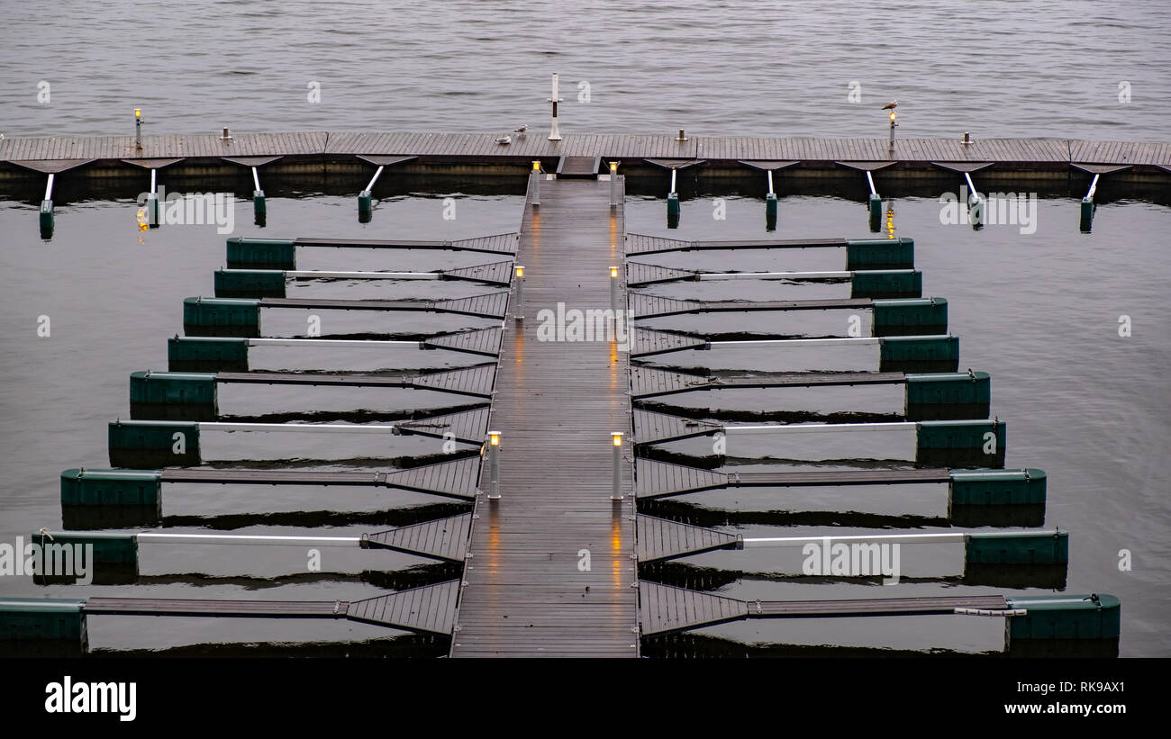 Empty boat docks in Norway during autumn Stock Photo - Alamy