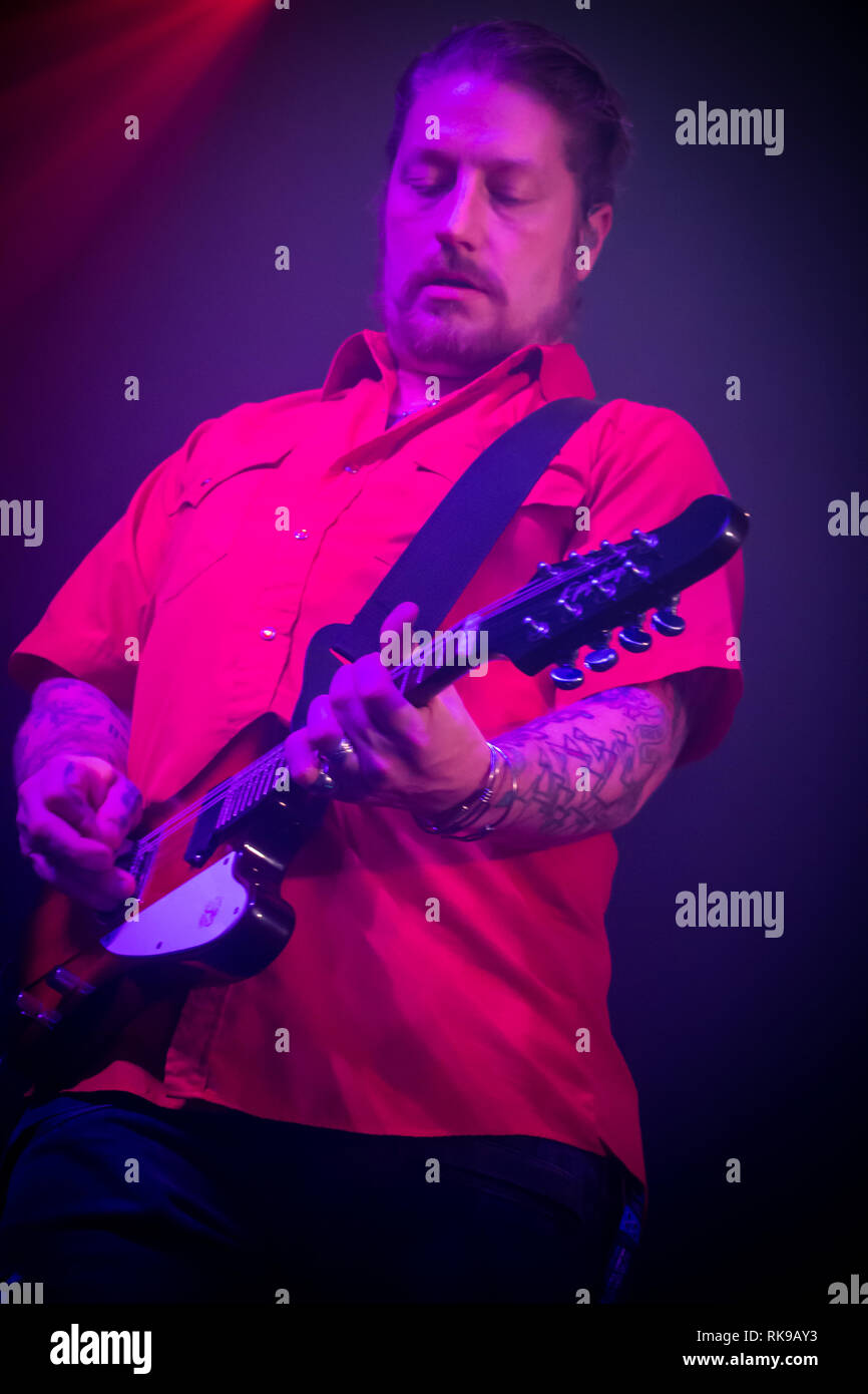 Blue october vocalist hi-res stock photography and images - Alamy