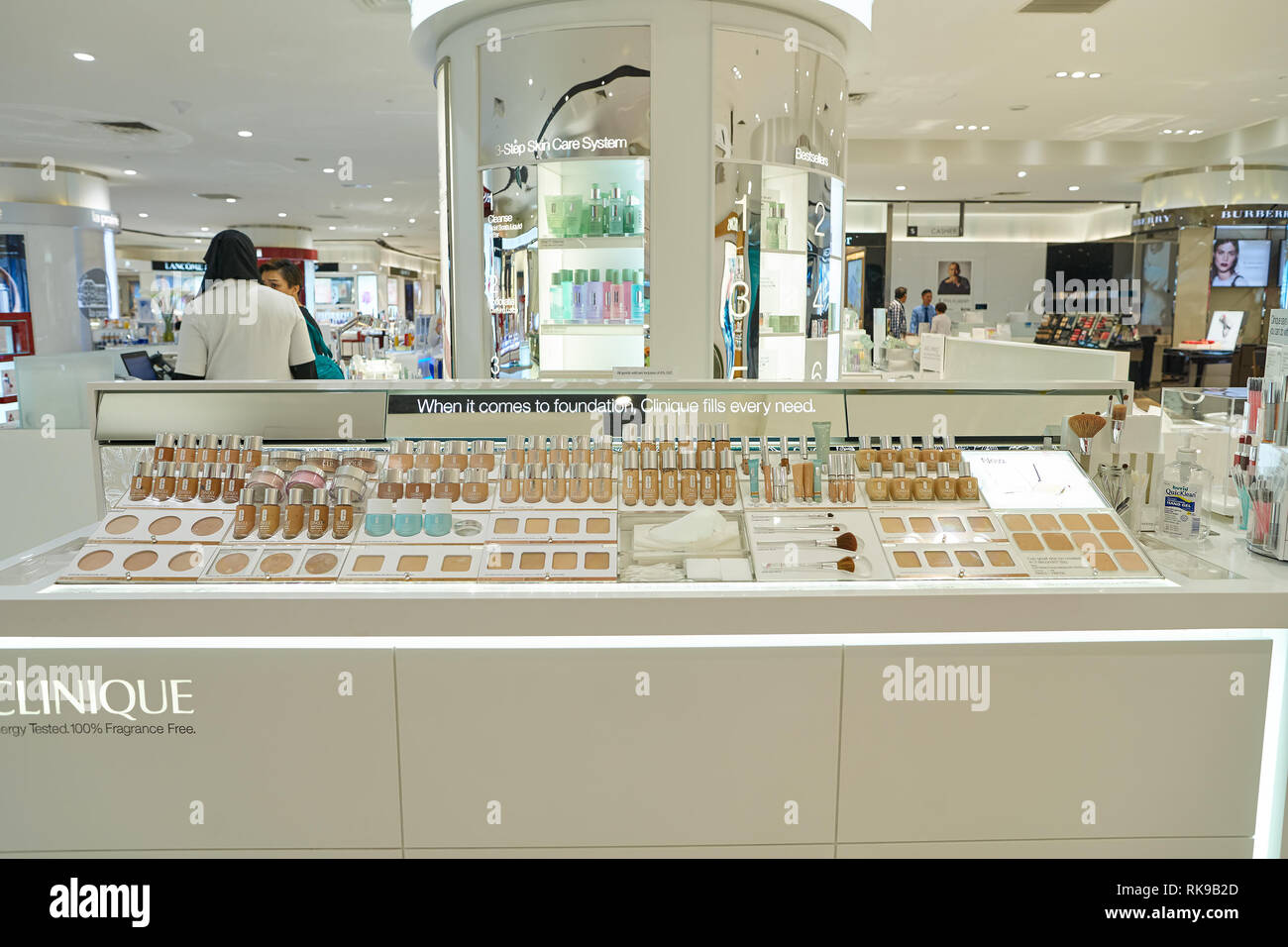 KUALA LUMPUR, MALAYSIA - MAY 09, 2016: inside of Suria KLCC shopping ...