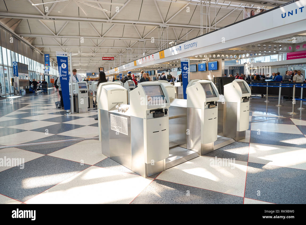 O’hare express service hi-res stock photography and images - Alamy