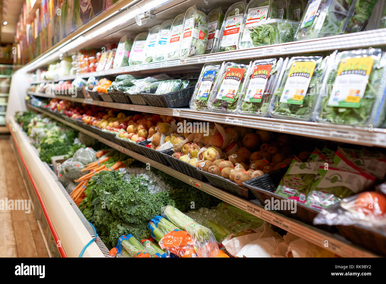 NEW YORK - CIRCA MARCH, 2016: inside food store in Brooklyn. Brooklyn ...