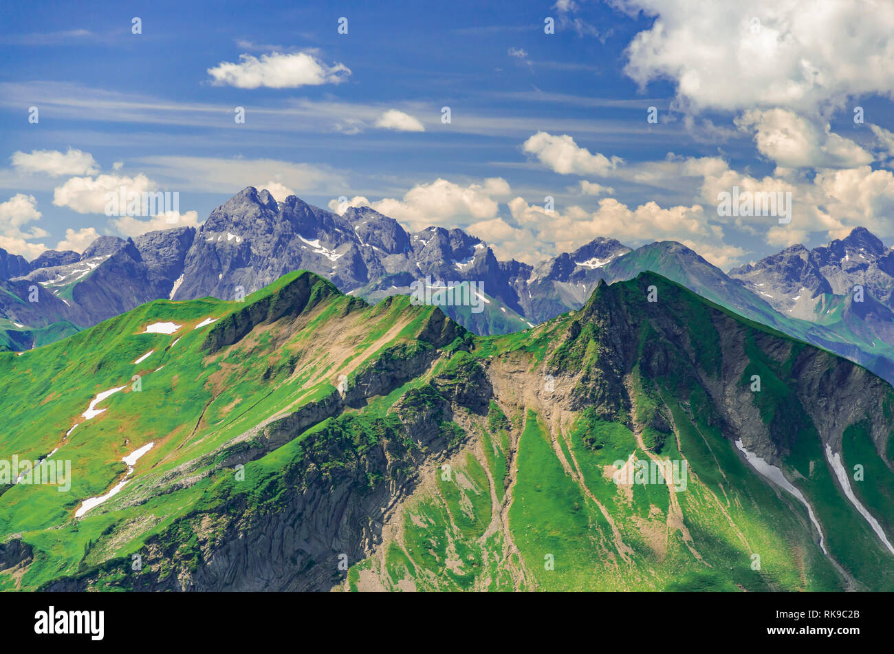 Mountain sides hi-res stock photography and images - Alamy