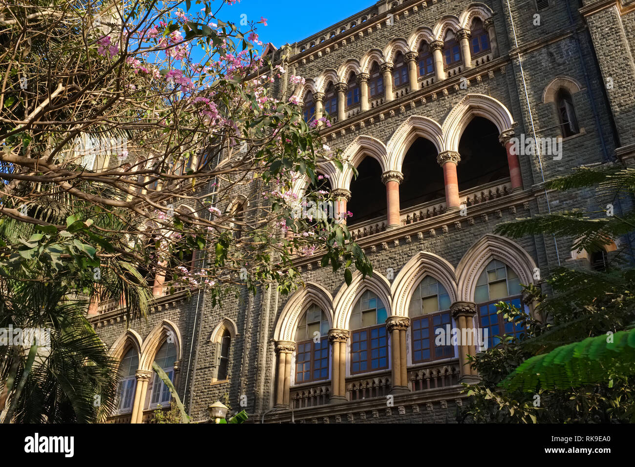 Mumbai fort area hi-res stock photography and images - Alamy