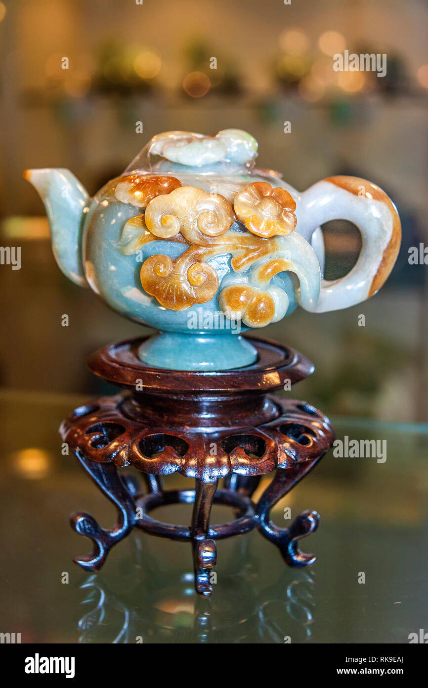 Jade teapot hi-res stock photography and images - Alamy