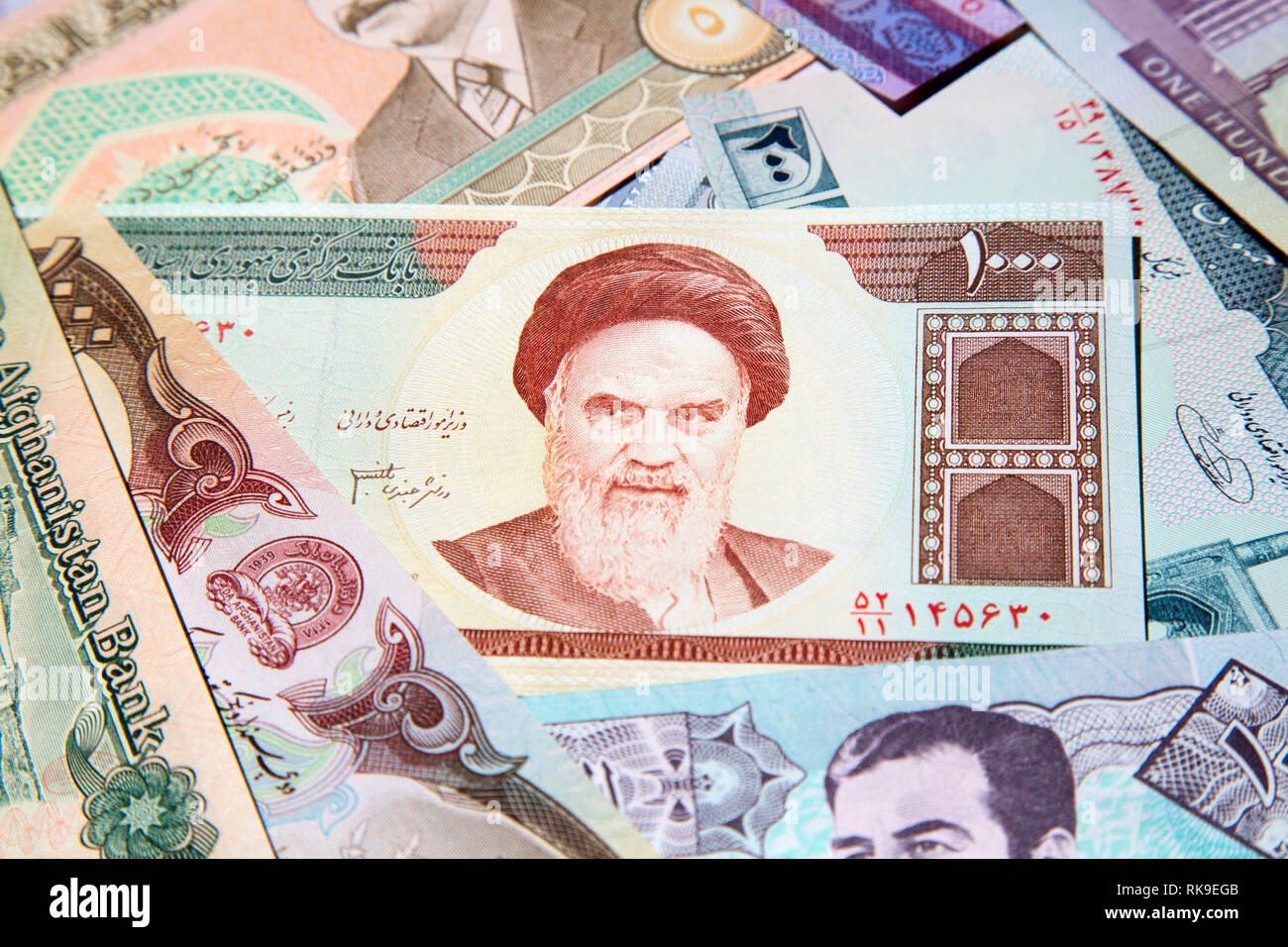 Variety of Middle East banknotes Stock Photo - Alamy