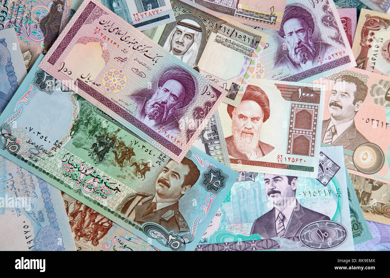Variety middle east banknotes hi-res stock photography and images - Alamy