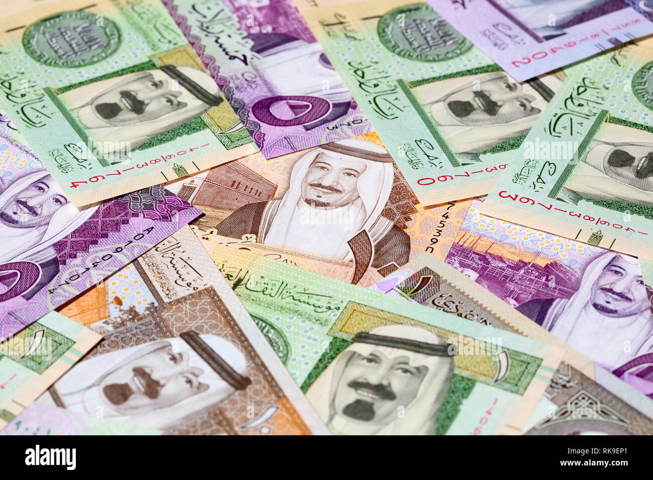Collection of Saudi Arabia Riyal banknotes Stock Photo - Alamy