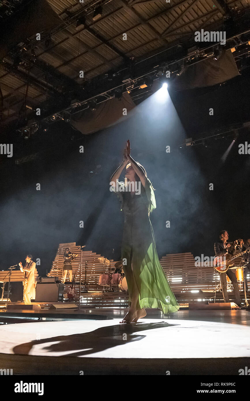 First direct arena leeds hi-res stock photography and images - Alamy