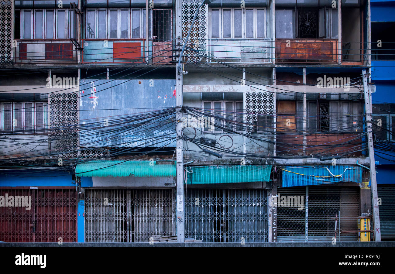 Facade of an old row house in Bangkok, Thailand Stock Photo - Alamy