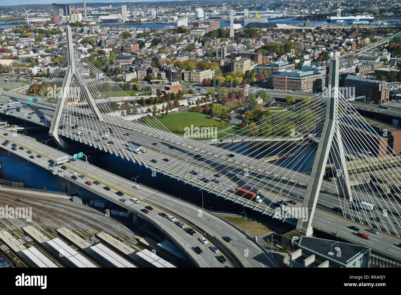 Boston's iconic Leonard P. Zakim Bunker Hill Memorial Bridge built ...