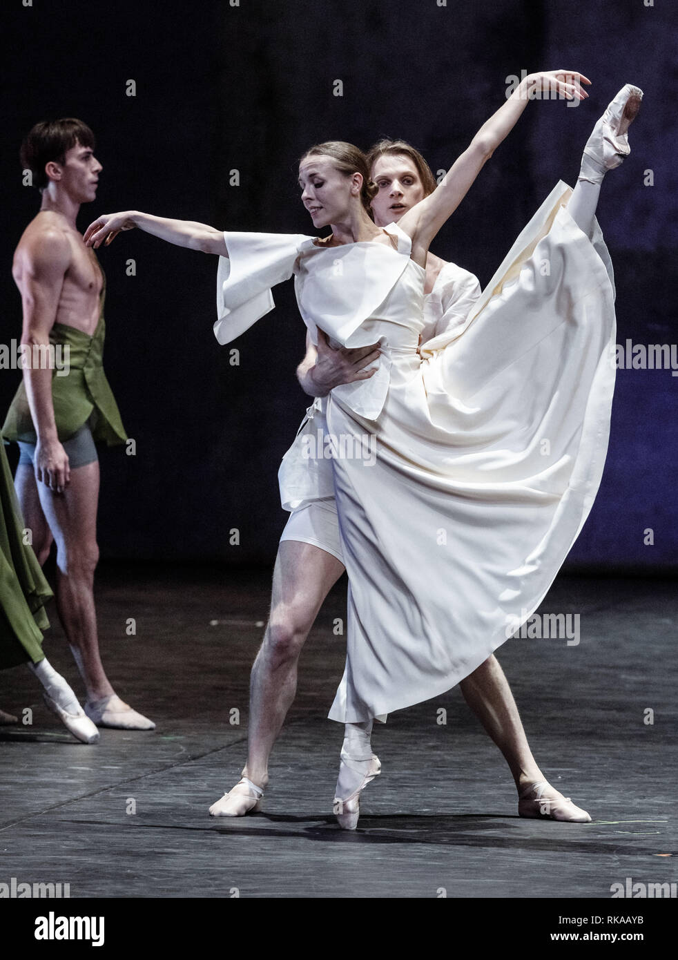 Hamburg, Germany. 30th Jan, 2019. The first soloists of the Hamburg ...