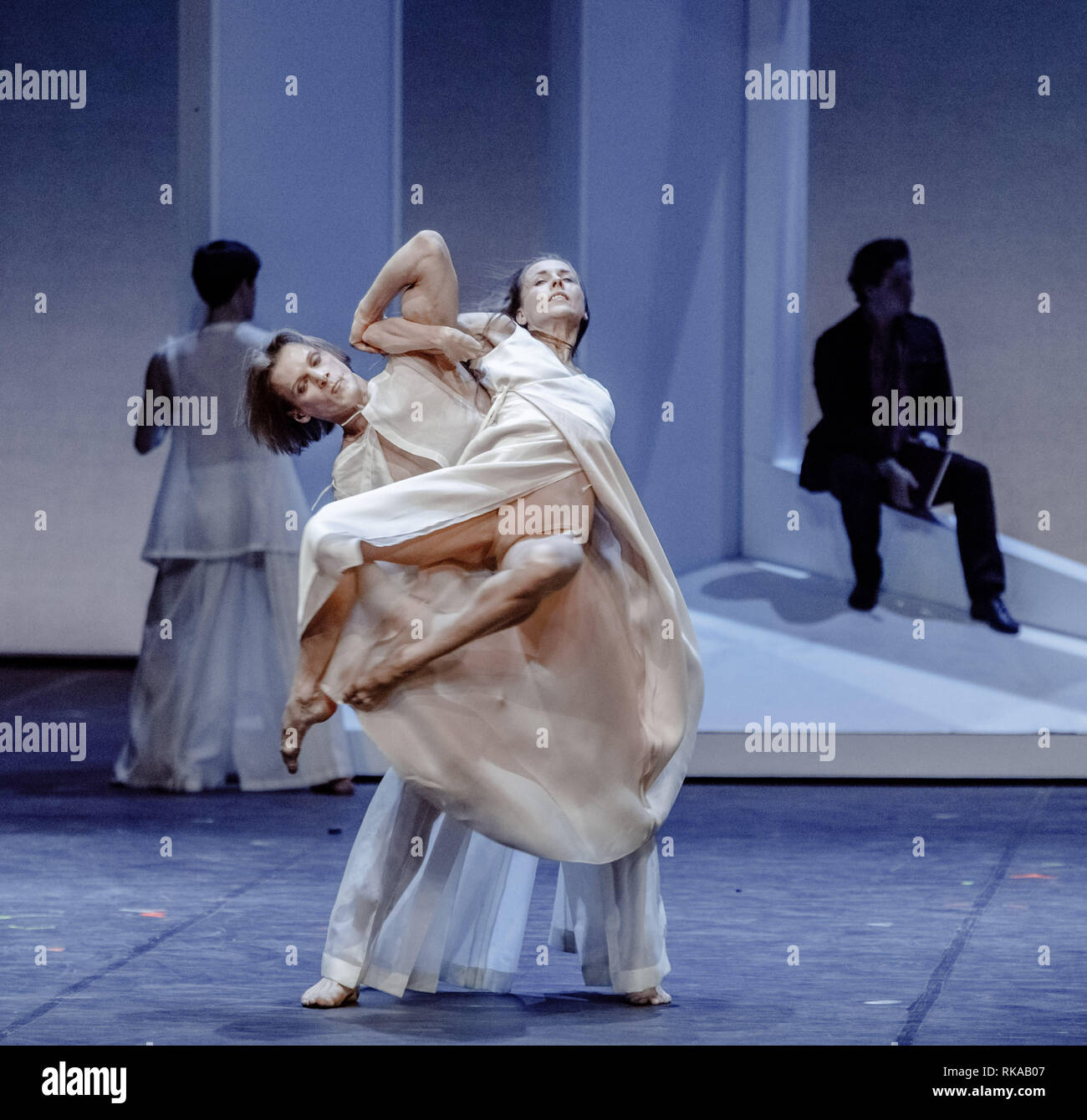 Hamburg, Germany. 30th Jan, 2019. The first soloists of the Hamburg ...