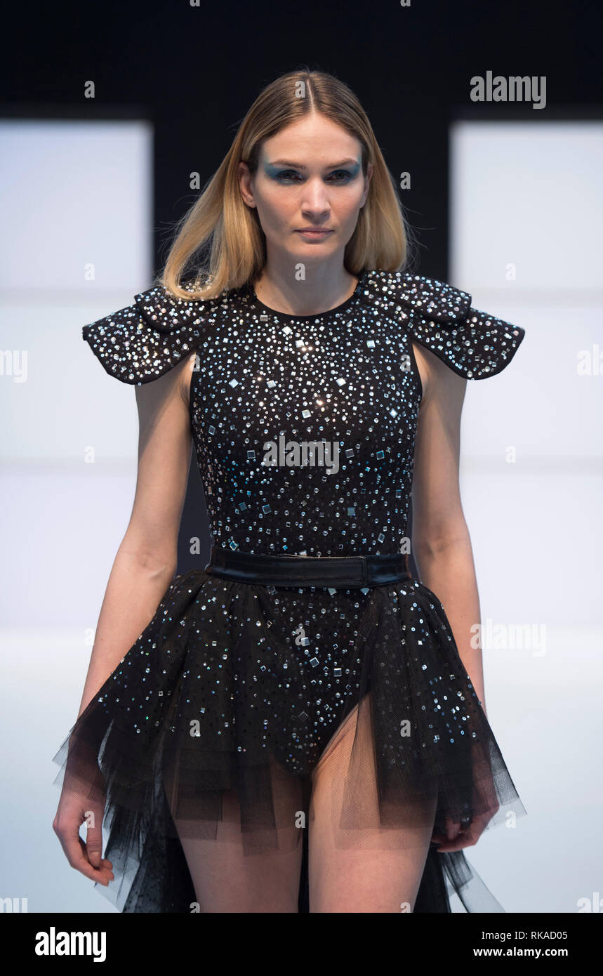 Kiki riki hi-res stock photography and images - Alamy