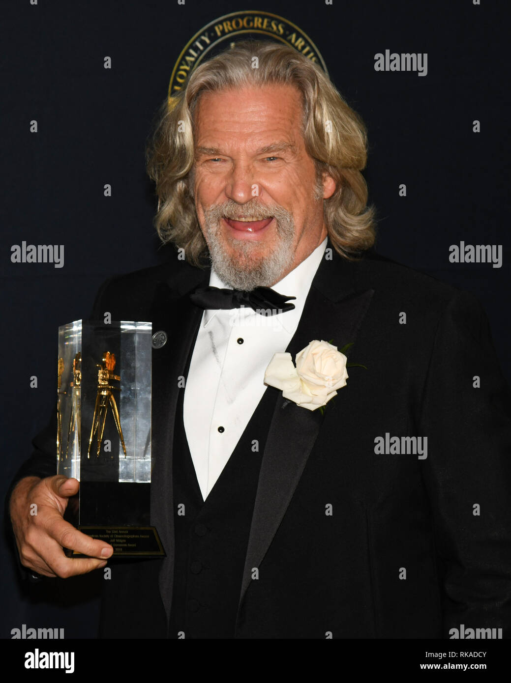 Hollywood, California, USA. 9th Feb, 2019. JEFF BRIDGES attends 33rd ...