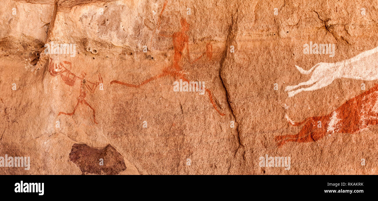 Prehistoric Petroglyphs - Rock Art - Akakus (Acacus) Mountains, Sahara ...
