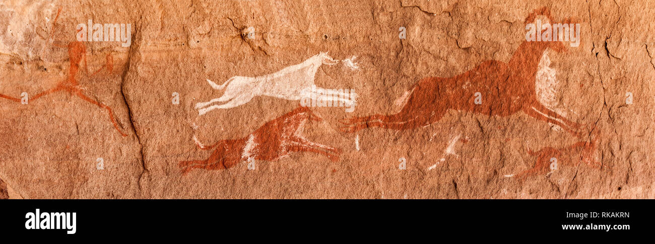 Prehistoric Petroglyphs - Rock Art - Akakus (Acacus) Mountains, Sahara ...