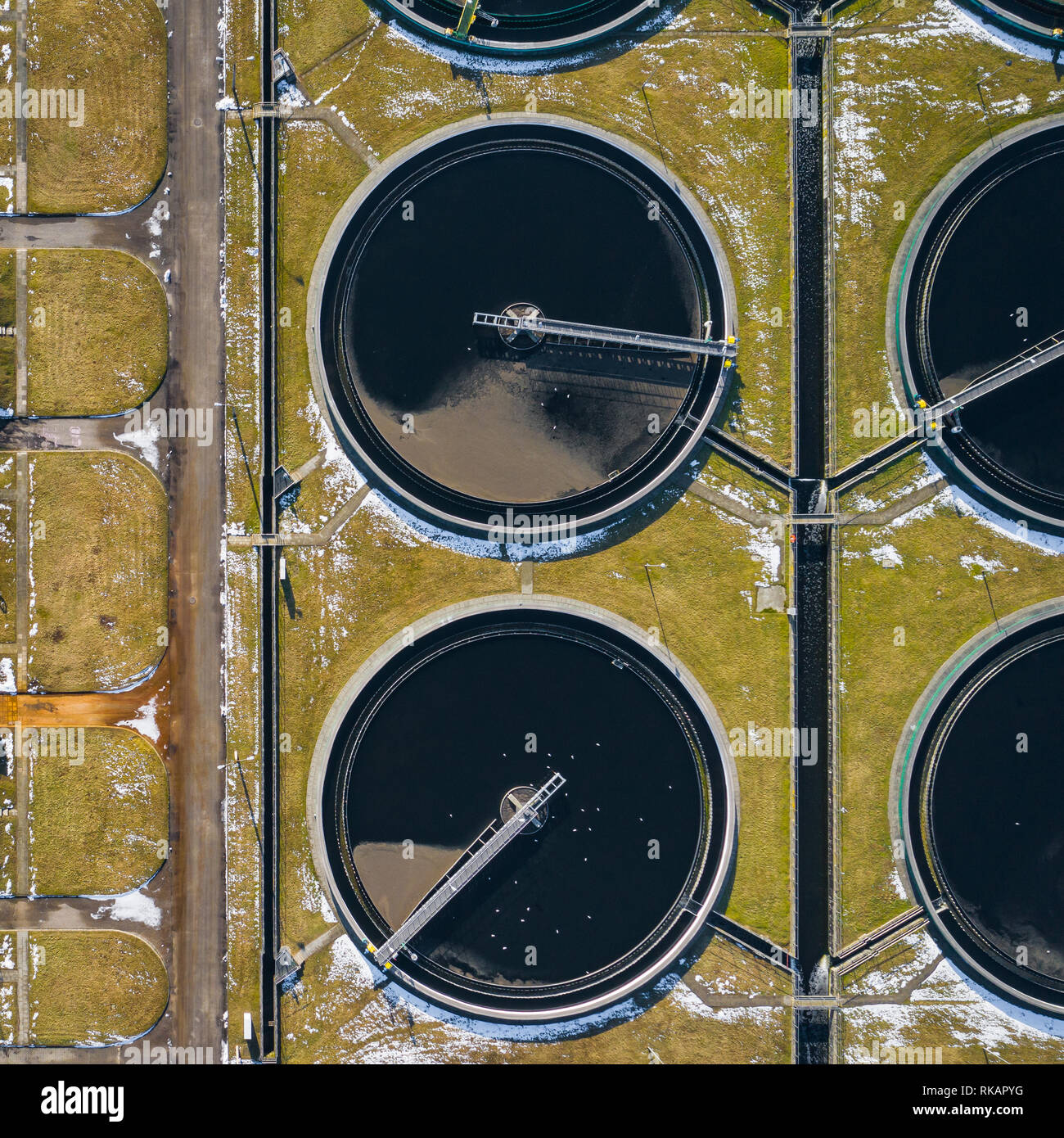 Static water storage tanks hi-res stock photography and images - Alamy