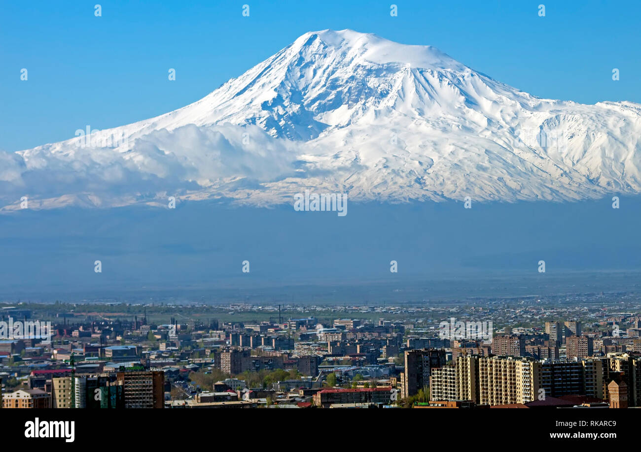 Big ararat hi-res stock photography and images - Alamy