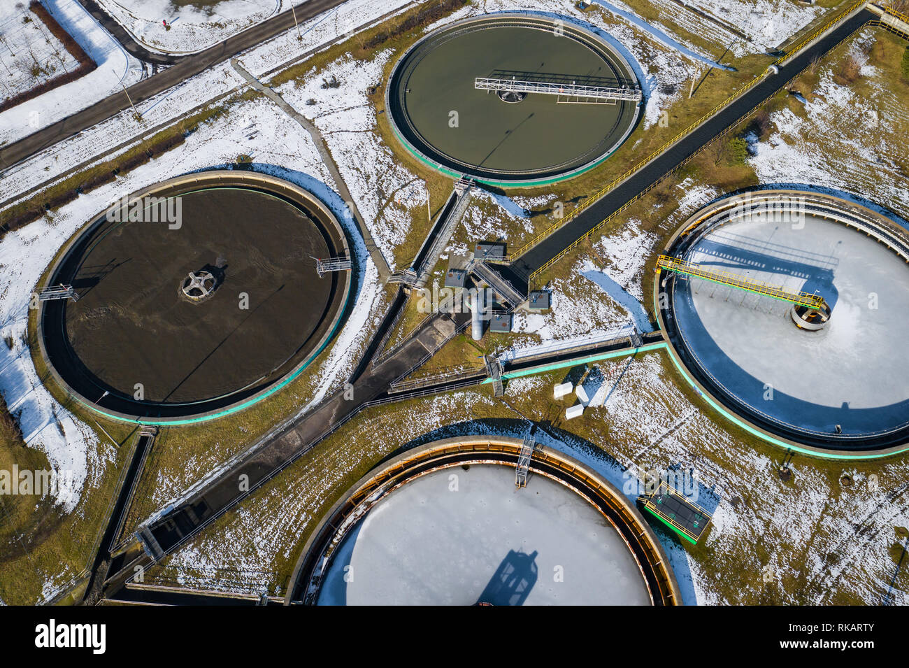Static water storage tanks hi-res stock photography and images - Alamy