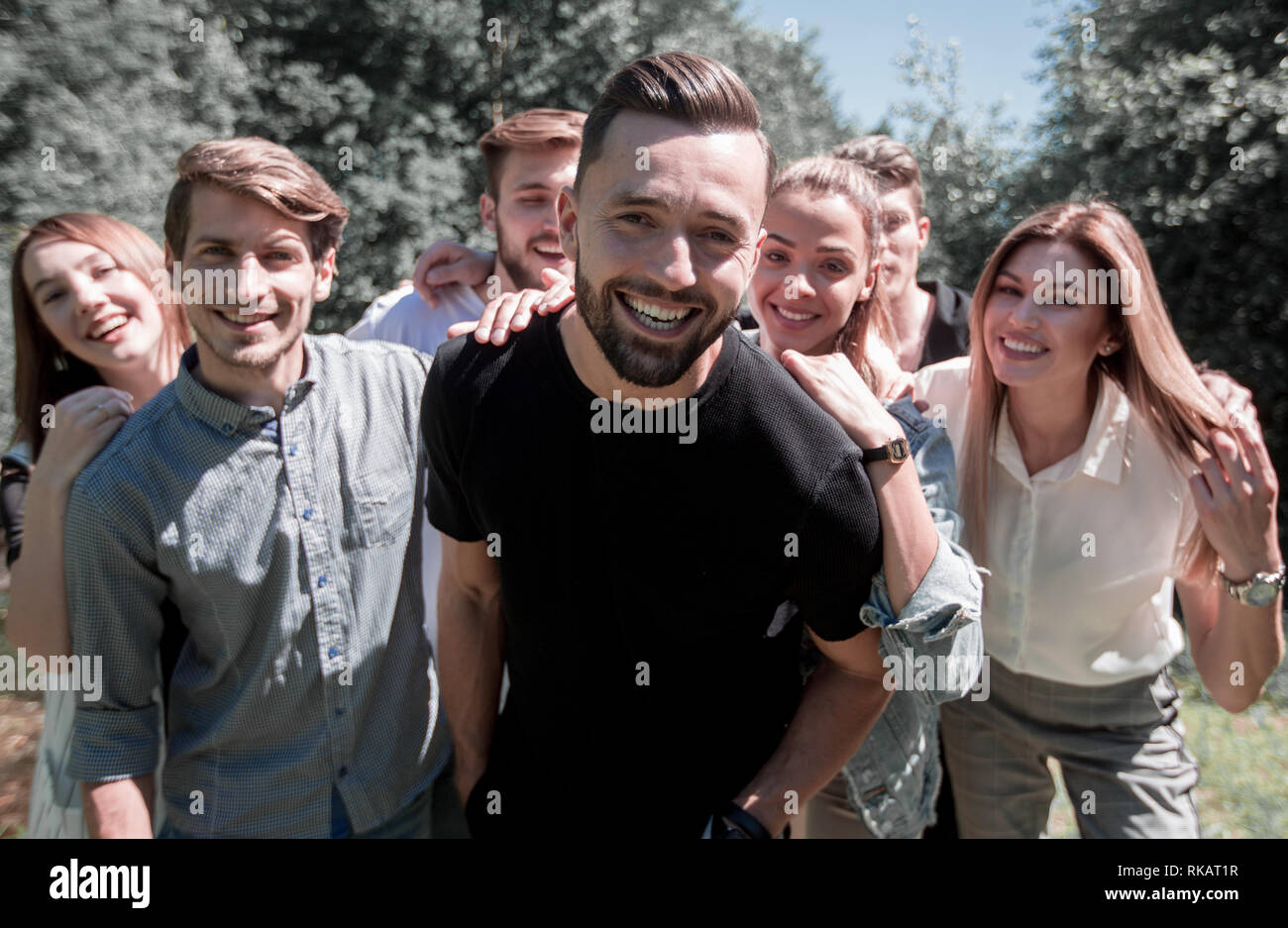 leader and the business team have fun in their free time. team building ...