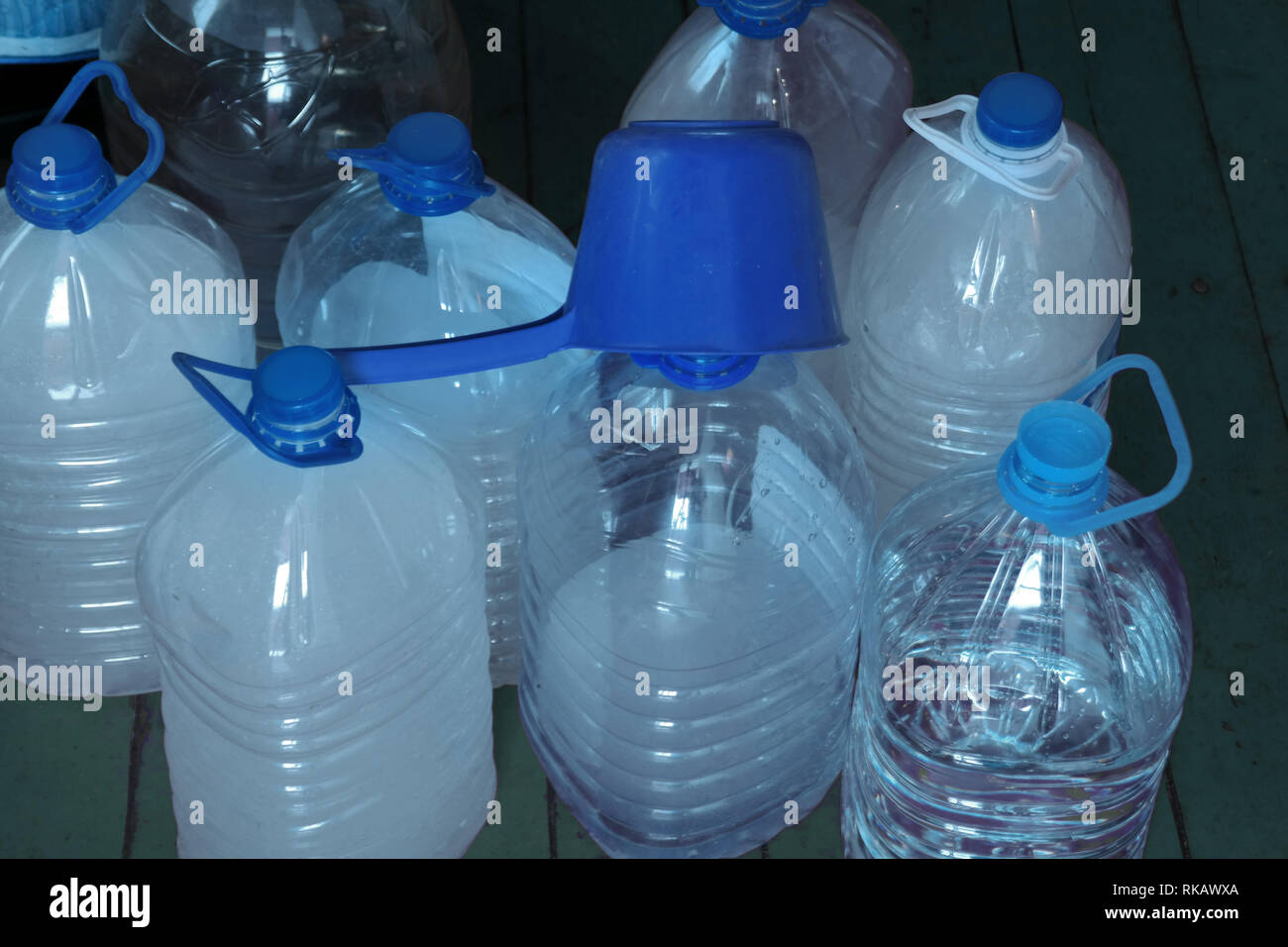 Bunch of plastic bottles hi-res stock photography and images - Alamy