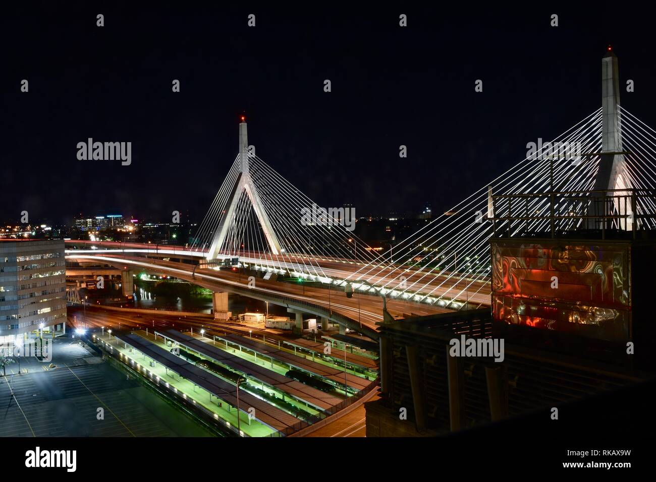 Boston's iconic Leonard P. Zakim Bunker Hill Memorial Bridge built ...