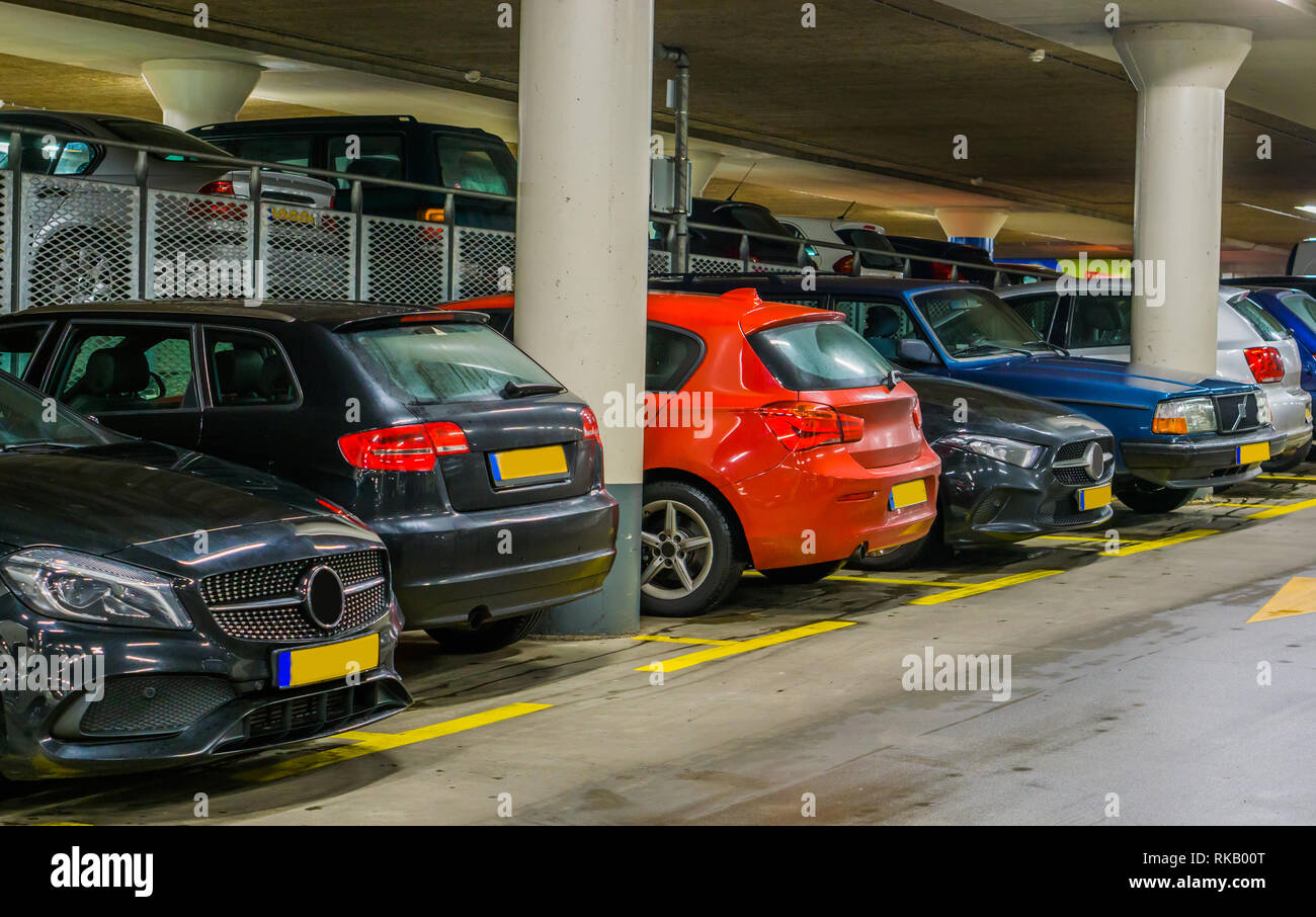 Indoor parking lots hi-res stock photography and images - Alamy