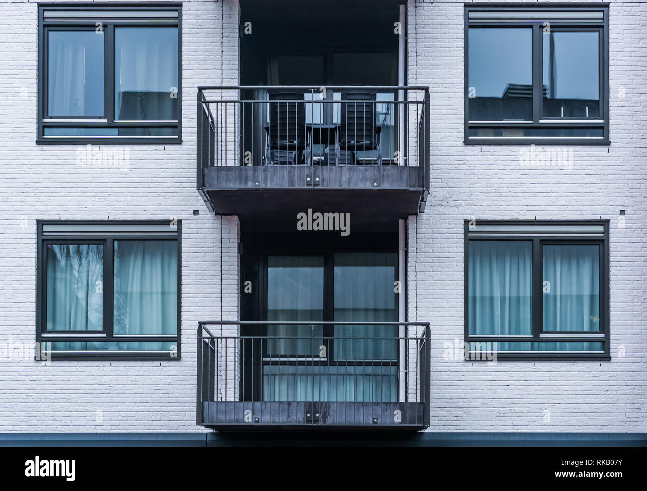 Modern dutch architecture hi-res stock photography and images - Alamy