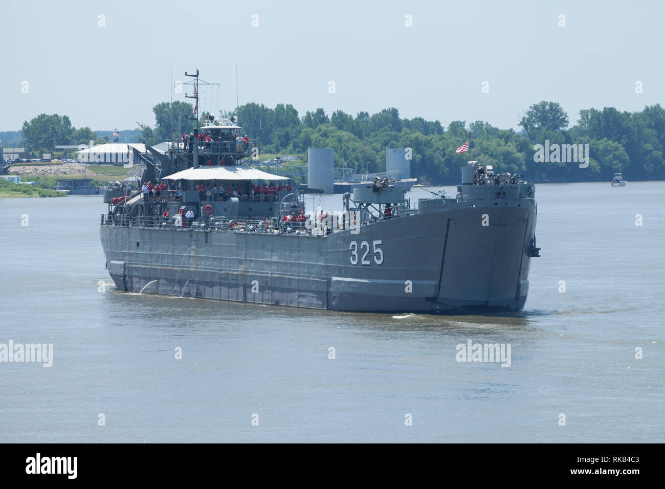 Lst ship hi-res stock photography and images - Alamy