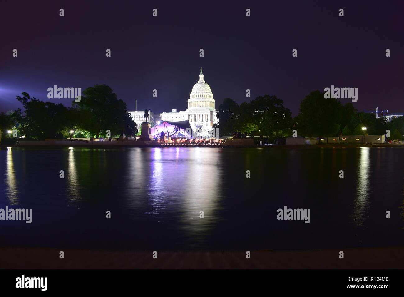 United capitol dome sunrise silhouette hi-res stock photography and ...