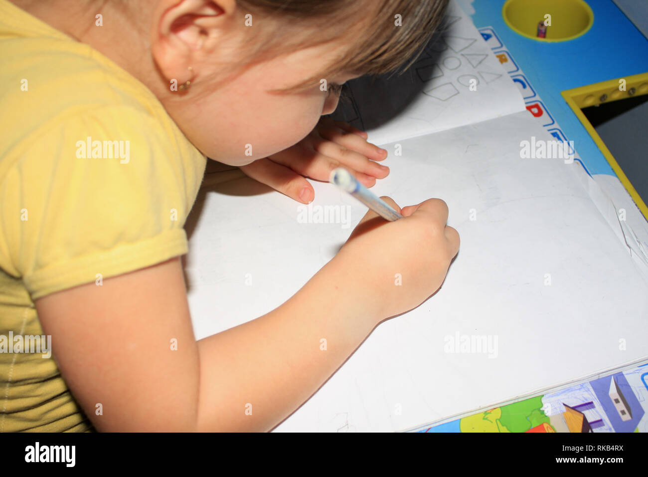 doing homework at elementary school Stock Photo - Alamy
