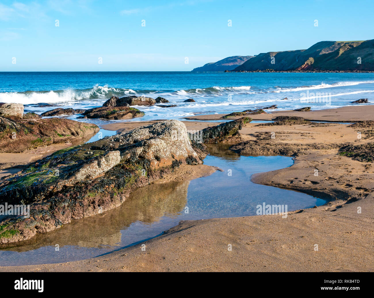 Sandy deserted beach, Pease Bay, Berwickshire, Scottish Borders ...